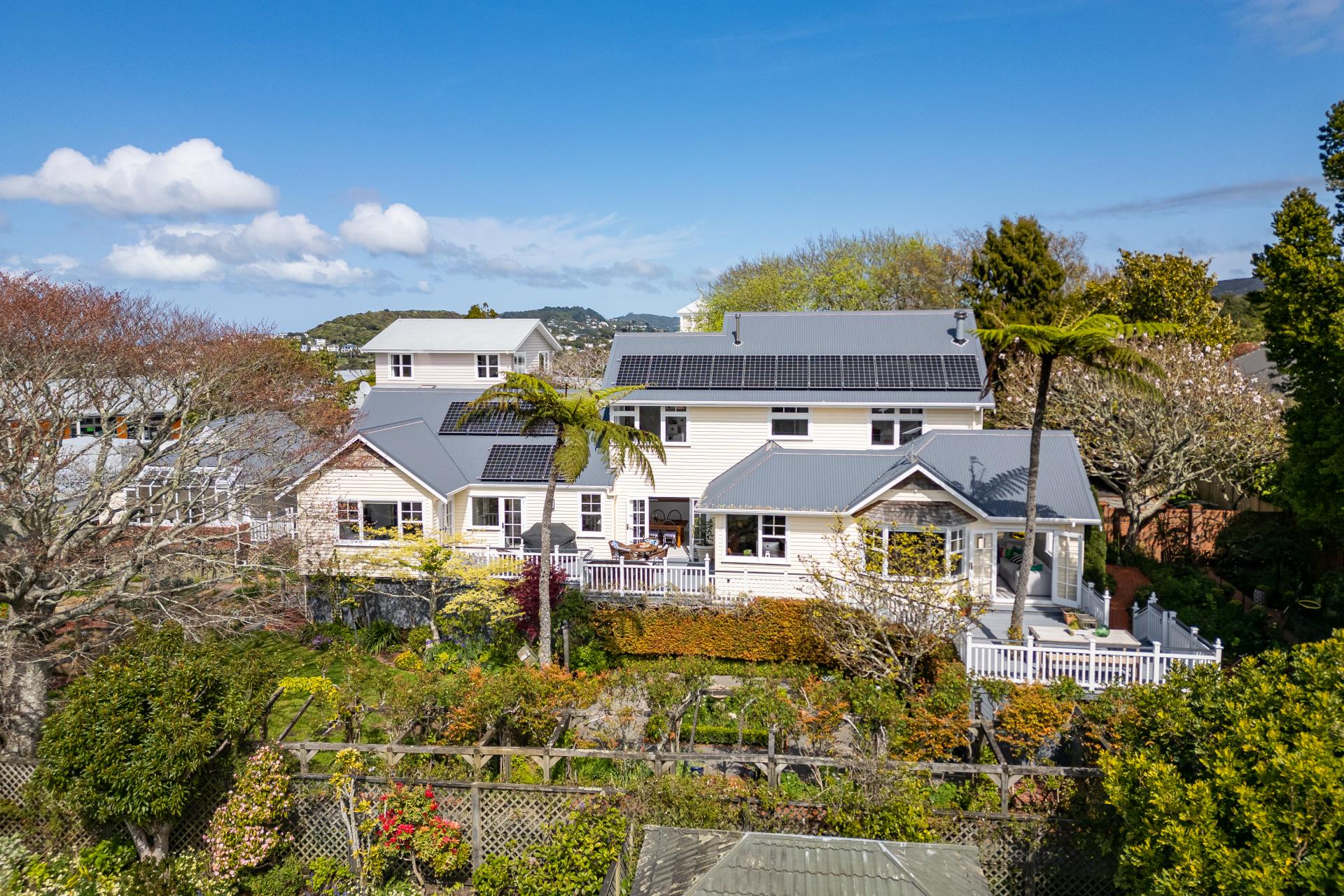 Lowe & Co - Khandallah