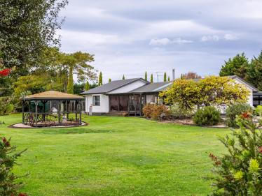 Home - Dave Stephenson and Jennah Rasmussen Agent Website